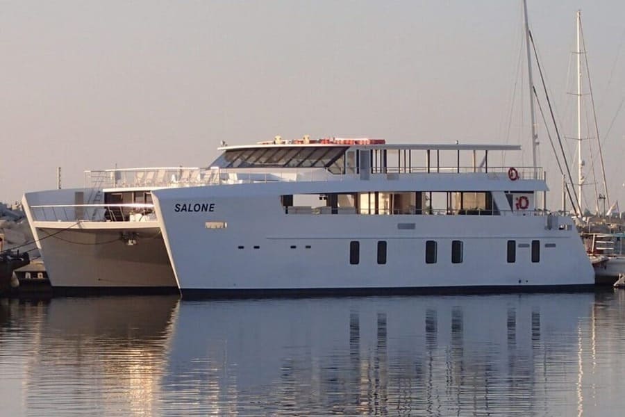 Salone for Chartering in Cyprus, Limassol - Cyprus Boat Booking